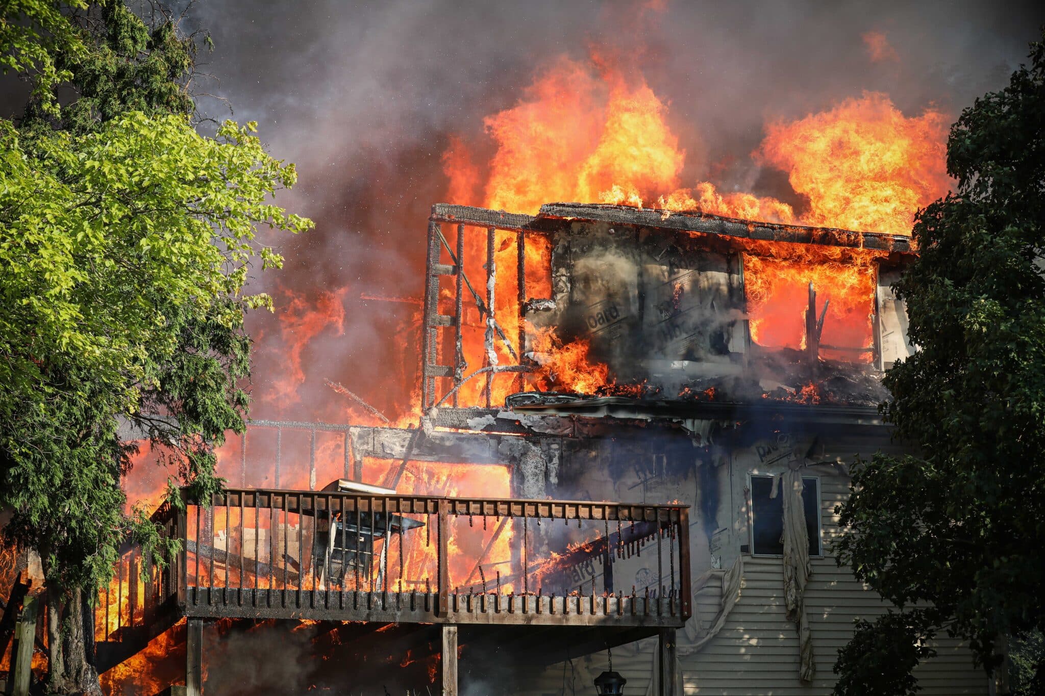 Major Fire on Queen Anne Road involves 15 fire agencies - The Woodstock ...